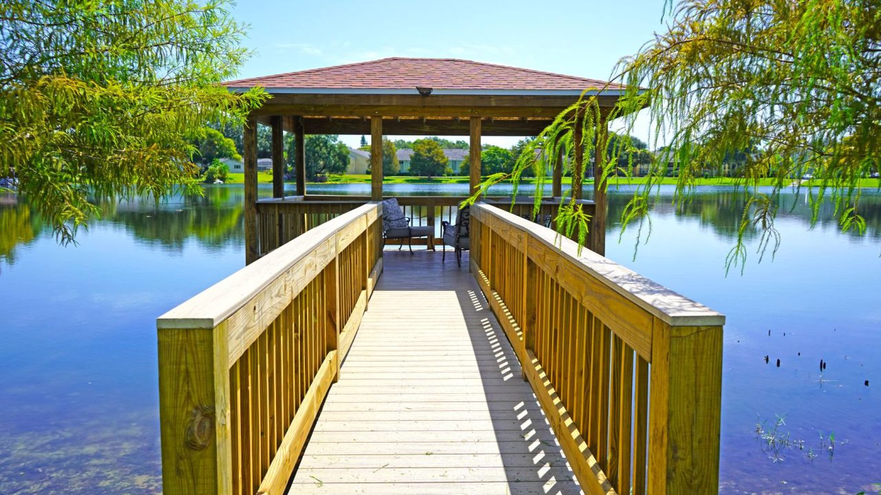 Docking Etiquette: Navigating Public Docks with Courtesy - Secured Dock ...